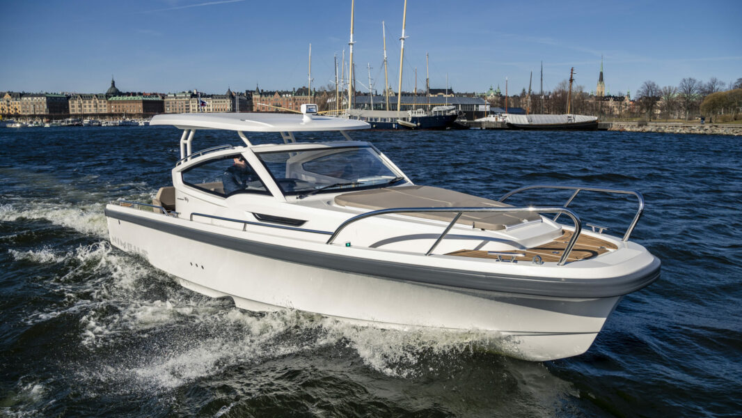 Nimbus W9 T-TOP Mercury Verado - Jahtu Veikals